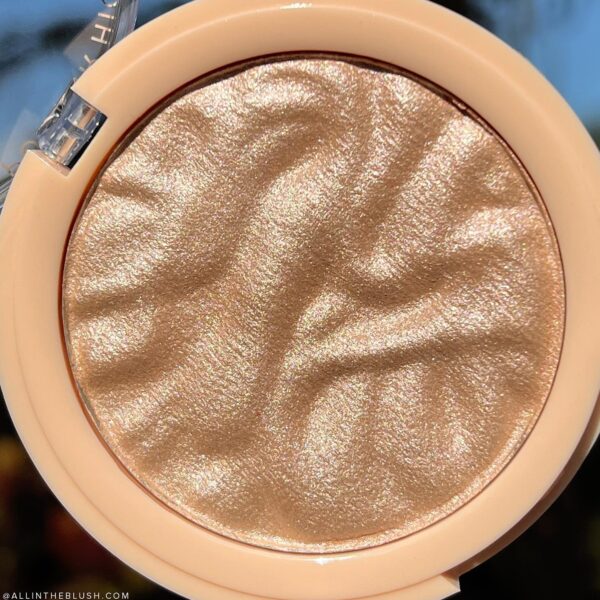 Makeup Revolution Highlight Reloaded Review » All In The Blush